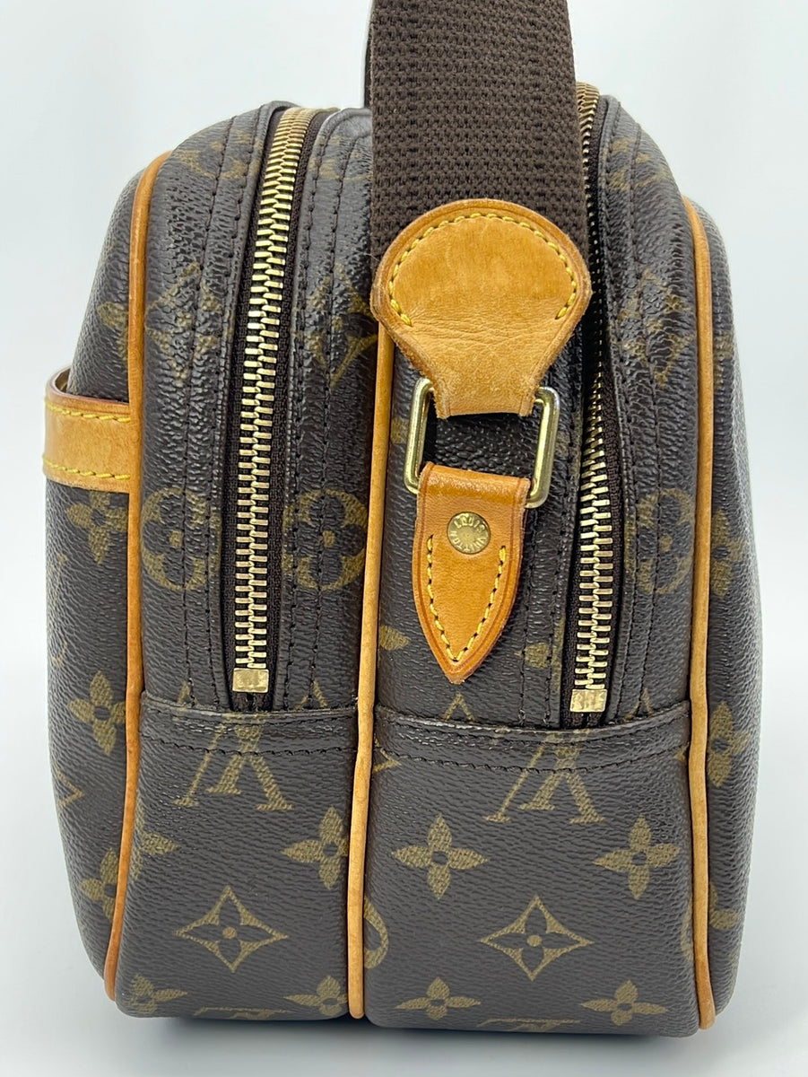 Vintage Louis Vuitton Monogram Reporter PM Crossbody Bag E2301641 0401 ...